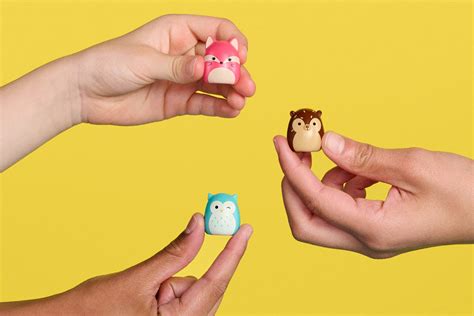 Squish A Longs Mini Squish 8 Pack Style 2 Jazwares