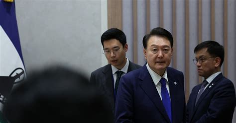 尹대통령 카자흐스탄·우즈베키스탄과 첫 정상회담 부산엑스포 지지 요청”