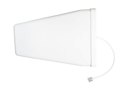 Log Periodic Antenna With Outdoor Directional Distributed System