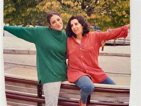 Bollywood Farah Khan Wishes Tabu On Her 50th Birthday
