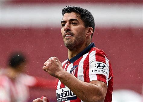 Resmi Luis Suarez Kembali Berlabuh Dengan Nacional Okezone Bola