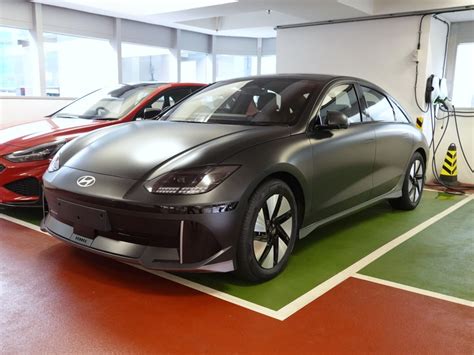 现代ioniq 6秘密抵港│全新电动房车 小量配额开售 一换一意向价hk438000起 星岛日报