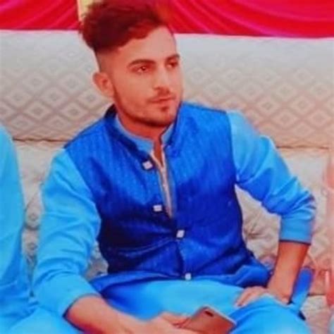 Rana Shahzaib Waiter But Karai Restaurant Xing