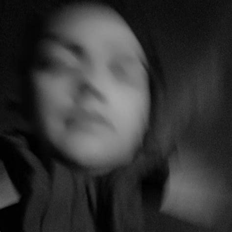Stream EMNA MÂAREF Listen to The collapse of the last row of R E S I S T A N C E playlist