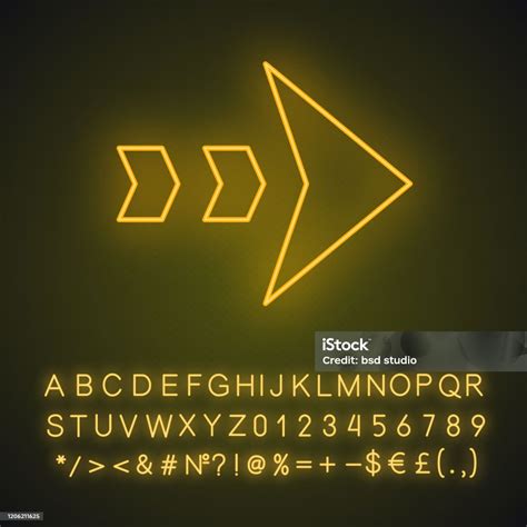 파선 화살표 네온 표시등 아이콘입니다 오른쪽 시프트 및 방향을 보여주는 화살촉입니다 오른쪽 화살표입니다 탐색 표시기 다음 알파벳