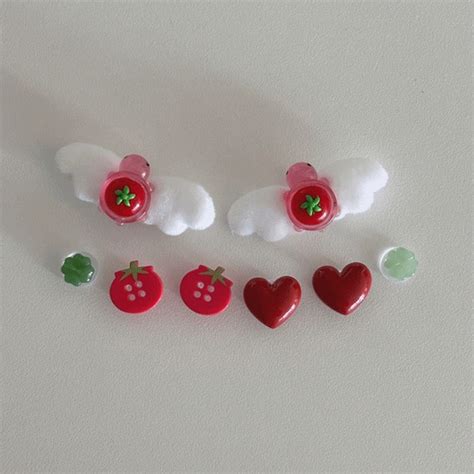 신상 🍅 날개 토마토 단추 거북이 하트 신발꾸미기 실내화 파츠 세트 8pcs 에이블리