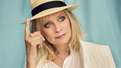 Twiggy 73 Reveals The Secret To Her 35 Year Marriage To Her Husband