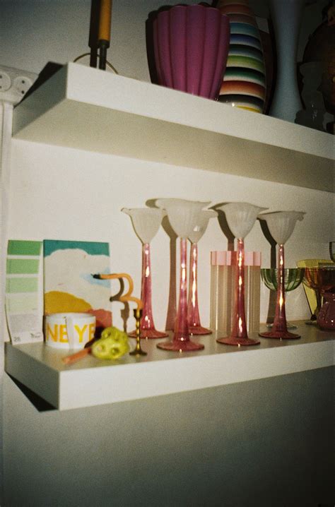 Подсвечник из тонкого стекла в виде цветка Италия