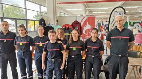 Sur le forum de jeunes pompiers motivés