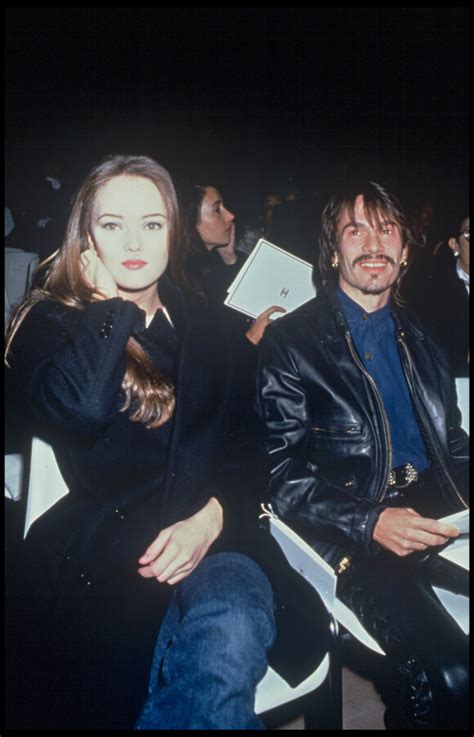 Tu es juste une ordure Florent Pagny au secours de son ex Vanessa Paradis maltraitée par un