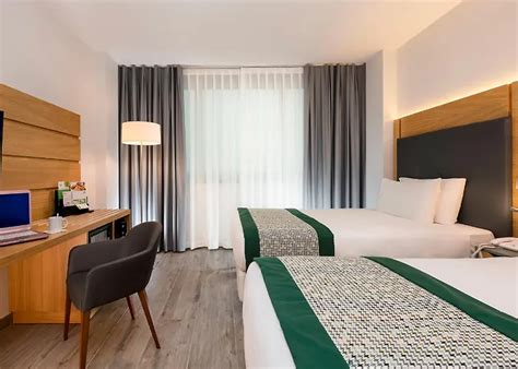 Holiday Inn Naples