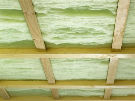 Faux plafond en placo prix m² étapes de pose par un pro