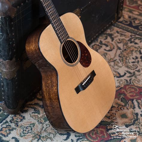 Eastman E1OM Special Thermo Cured Sitka Quilted Sapele Orchestra Model