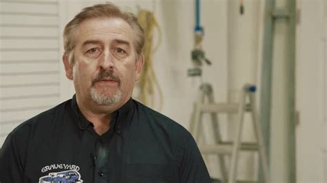 Watch Graveyard Carz S06e01 Elephant In A 69 Free Tv Shows Tubi