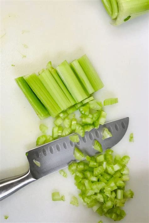 How To Dice Celery 101 Tips Steps