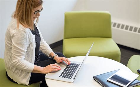 Working Remotely From Another Country The Ultimate Guide Avocor