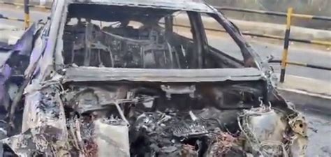 Rishabh Pant Car Accident Photos काळ आला होता पण क्षणात खाक झाली