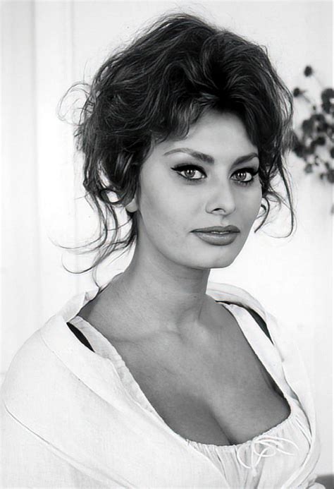 Pin By Etta Evans On Sophia Loren In 2025 Sophia Loren Photo Sofia