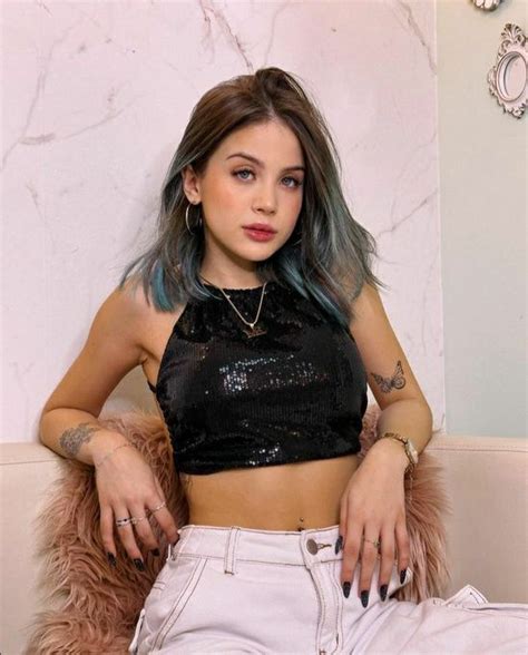 39 Ideias De Emily Vick Em 2024 Fotos De Atores Famosos Celebridades
