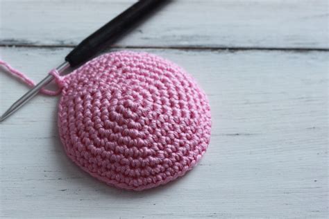 Free Cochet Pattern For Gnome With Little Heart