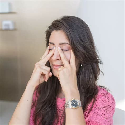 Become A Face Yoga Teacher Glowinface