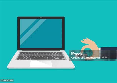 컴퓨터 노트북을 연결하는 Usb 플래시 드라이브를 들고 사업가 손 Usb 메모리에 대한 스톡 벡터 아트 및 기타 이미지