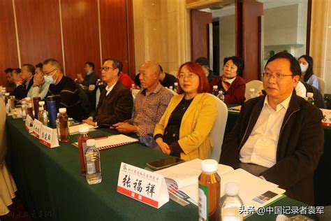 四川省通俗文艺研究会八届二次理事大会在成都召开 中国书画展赛网
