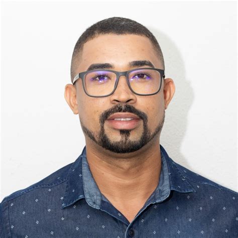 William Professor De Programação R 40h 0 Avaliações