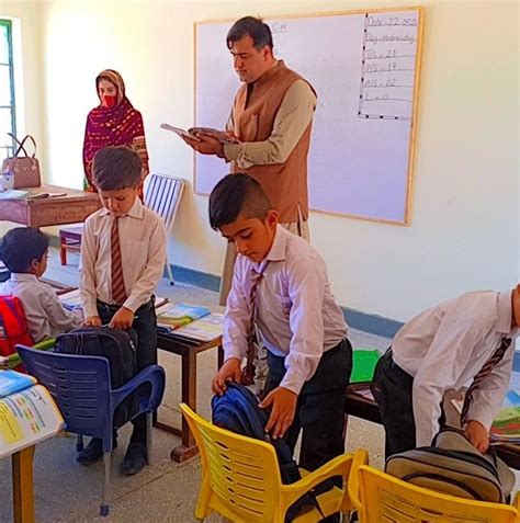 Deputy Commissioner Visits TFGS Pishin Taaleem Foundation