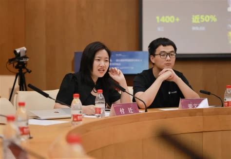 活动回顾 理工学院与影石创新科技股份有限公司签署共建实习基地协议书 香港中文大学（深圳）理工学院