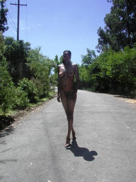 Christina Nude In Public Shesfreaky