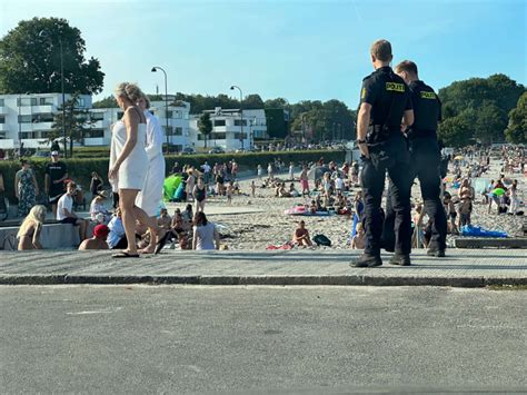 Livløs Mand Fundet På Populær Strand