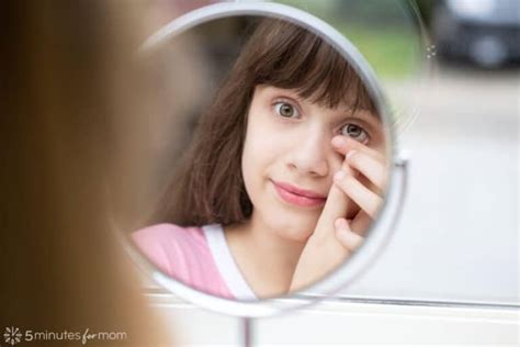 Contact Lens Tips And Tricks Everything You Need To Know To Start