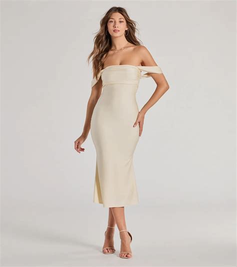 Elegant Off The Shoulder Dresses And Windsor