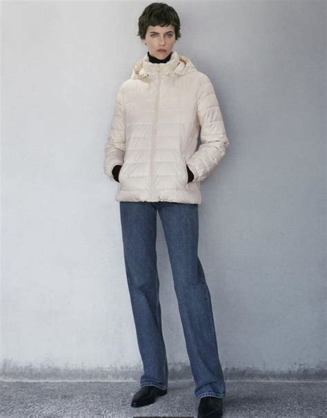 Куртка Massimo Dutti — ціна 3300 грн у каталозі Куртки Купити жіночі речі за доступною ціною на