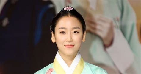 포토 서현진 곱디 고운 한복 자태
