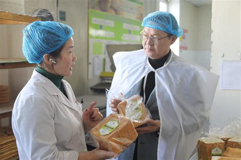 Үндэсний үйлдвэрлэгч Алиман сар компани амт чанараар манлайлсан бүтээгдэхүүн үйлдвэрлэж байна