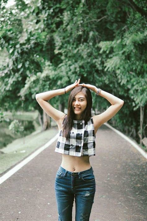 รับฝากงานหลุดทางบ้าน แบบลับๆ On Twitter หลุด เด็กมหาลัยตัวเล็กขี้เงี่ยน