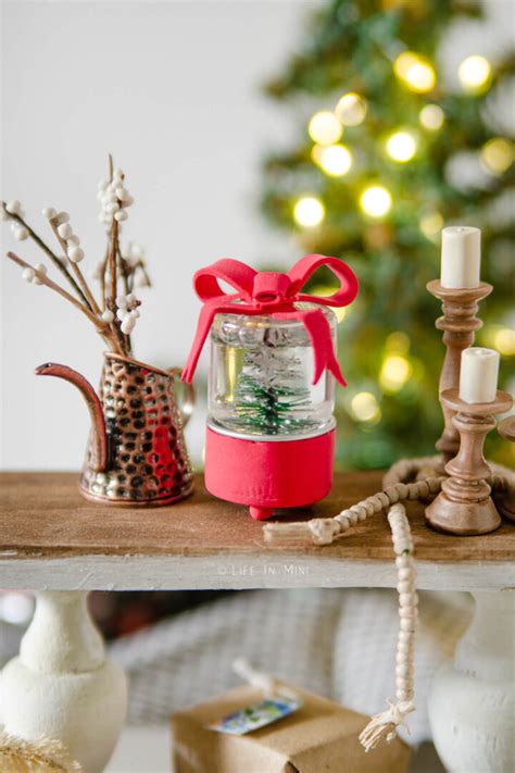 How To Make Mini Snow Globes Life In Mini