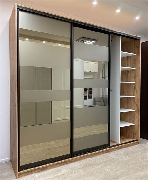 Шкаф купе под заказ Украшение гардероба Современный шкаф Шкаф