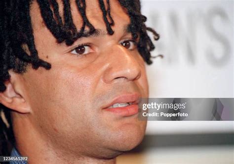Gullit Chelsea 1995 Photos And Premium High Res Pictures Getty Images