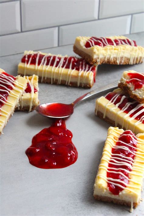 Copycat Philadelphia Strawberry Cheesecake Bars The Squeaky Mixer