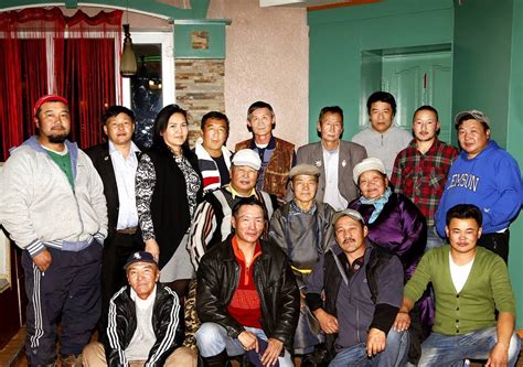 АРХАНГАЙН ЗУРААЧ УРЧУУД АНХНЫ ҮЗЭСГЭЛЭНГЭЭ ГАРГАЛАА