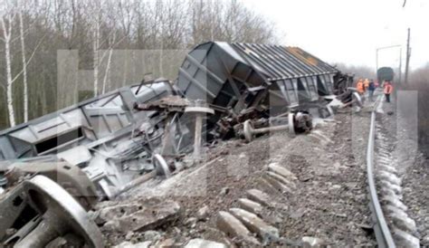 Війна з РФ у Росії заявили що після бавовни на залізниці в Рязанській області зійшов з рейок