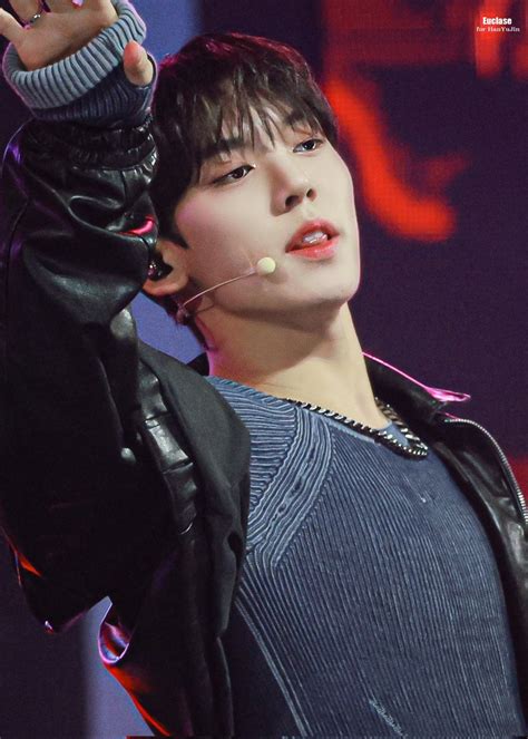 han yujin feed on Twitter hanyujin zerobaseone 한유진