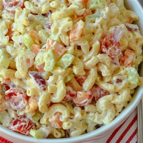 Classic Macaroni Salad Recipe