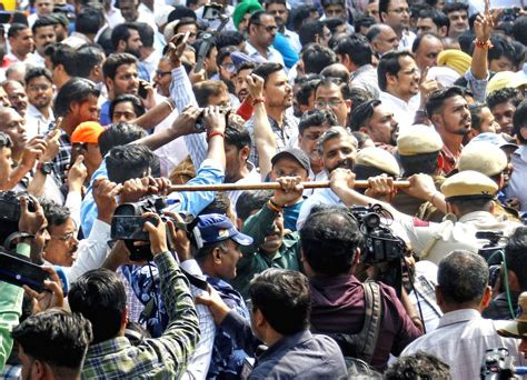 Aap Supporters Stage A Protest Against The Arrest Of Manish Sisodia
