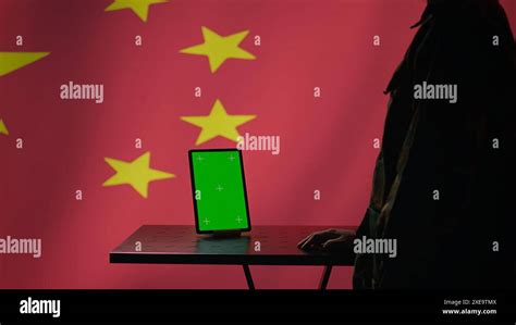 Chinese Engineer Uses Green Screen Tablet To Make Fake Accounts On