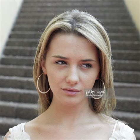 Pictures Of Addison Timlin