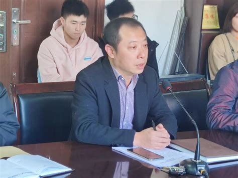 数学与计算机学院召开精神文明工作会 数学与计算机学院（大数据学院）